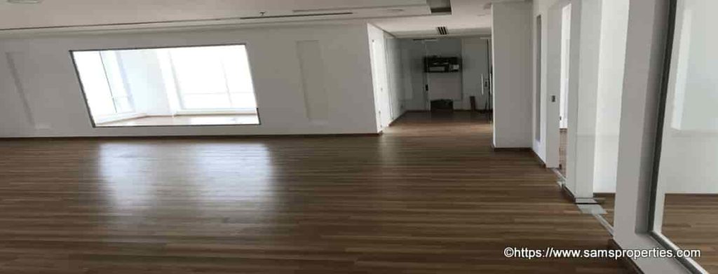 Office space rental in Seef Bahrain,168 square meters - Sams Properties