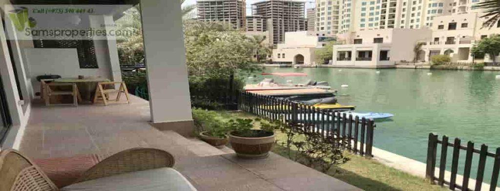 Five-bedroom villa rent in Amwaj Floating City Bahrain - Sams Properties