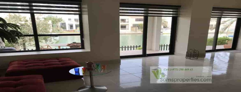 Five-bedroom villa rent in Amwaj Floating City Bahrain - Sams Properties